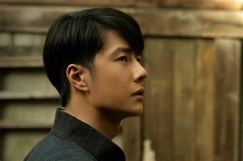 《追风者》：看懂了魏若来灭口李晟达，才明白林樵松被手下给坑惨了！沈近真金条老爹
