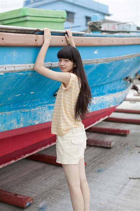 Nana Komatsu Wallpaper