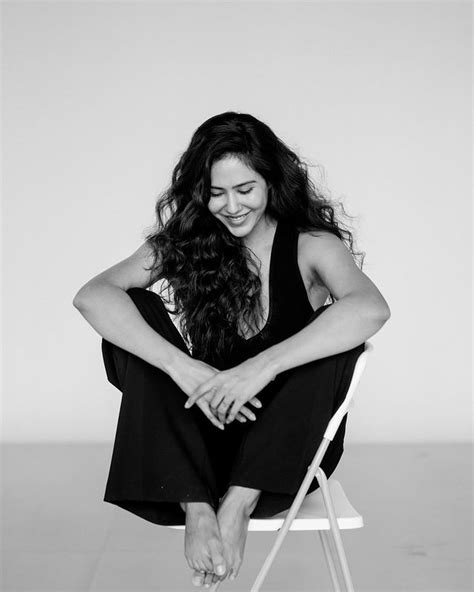 Sonam Bajwa Will Make You Envy Her Wardrobe Sonam Bajwa Will Make You Envy Her Wardrobe
