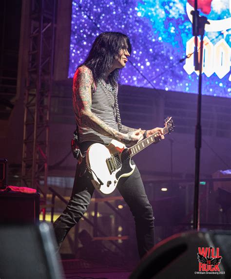 Faster Pussycat Monsters Of Rock Cruise 5123 Willtorock