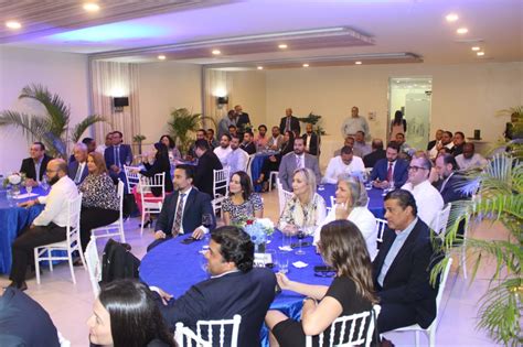 Grupo UNO proclama la reelección de Luis Abinader para el Portada Oeste
