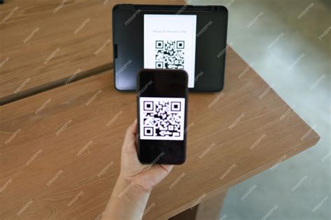 Premium Photo Qr Code Payment Woman Scanning Qr Code Online Shopping Cashless Technology Concept