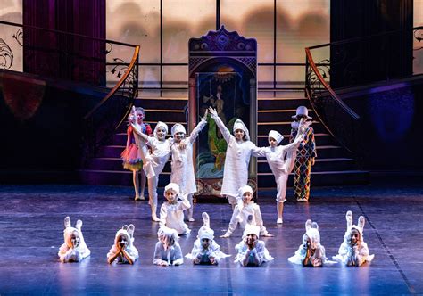 İstanbul Devlet Opera Ve Balesi “fındıkkıran” Balesinin Prömiyerini 27