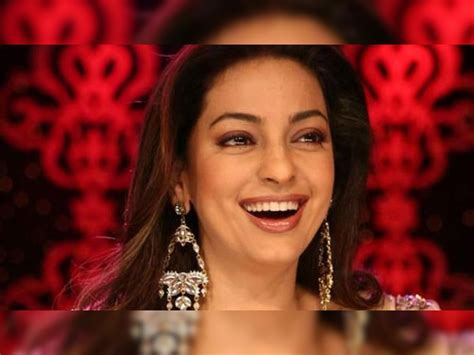 Madhuri Dixit Karisma Kapoor Juhi Chawla 90s Bollywood Highest Paid