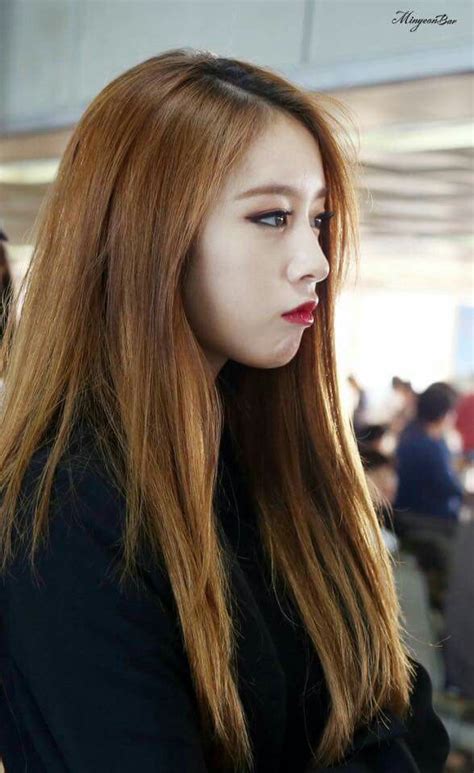 Jiyeon T Ara 17102016 Cre Aw13520