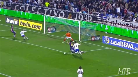 20 Lionel Messi Dribbles That Shocked The World Hd Youtube Youtube