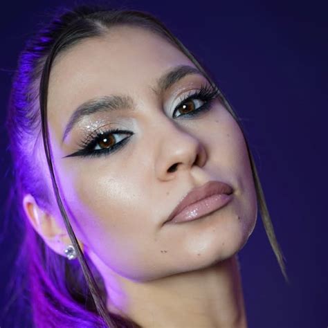 Kristina ВИЗАЖИСТ МОСКВА Kristinaivanovamakeup On Threads