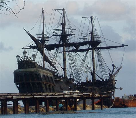Piráti Z Karibiku Wikipedie