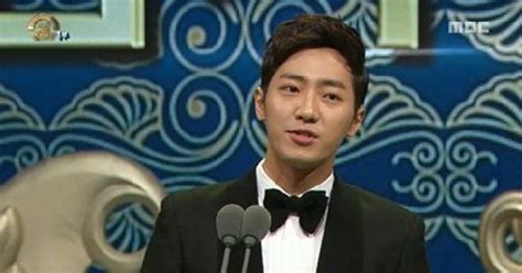 Mbc 연기대상 이상엽 공현주 향해 내 영웅 사랑한다