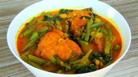 এই ভাবে হালকা পাতলা লাউ শাক দিয়ে মাছের ঝোল রান্না করলে গরম ভাতে সবাই