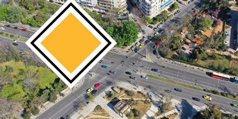 H πινακίδα που βλέπουμε στους δρόμους και δεν γνωρίζουν οι περισσότεροι