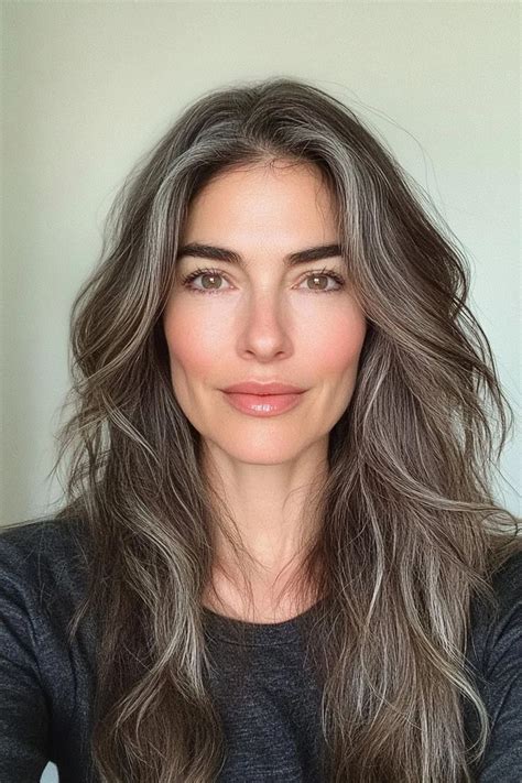 Gorgeous Examples Of Transitioning To Grey Hair Natural Gray Hair