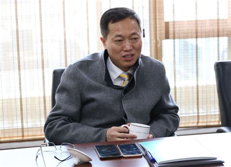 海信贾少谦简历贾少谦海信集团贾少谦大山谷图库