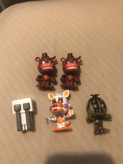 Fnaf Fightline Dupes Suggestions R Fivenightsatfreddys