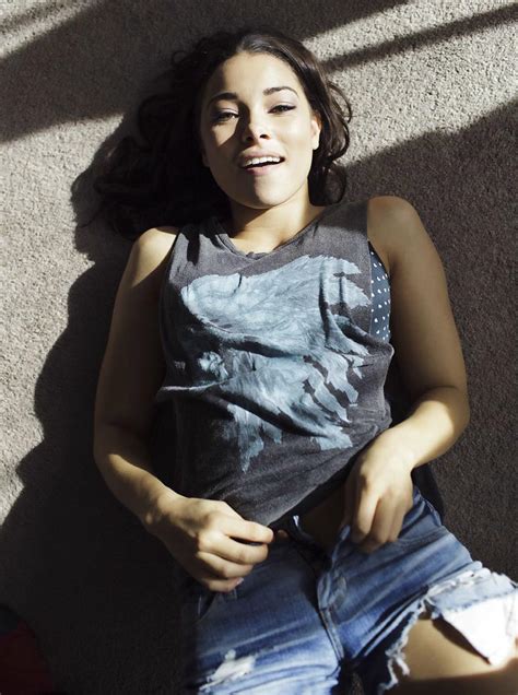 Jessica Parker Kennedy Myconfinedspace