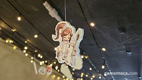 포토 ‘우리 게임 흥해라 라스트오리진의 홍대 카페 나들이