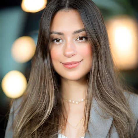 Marinel Marinelbh On Threads