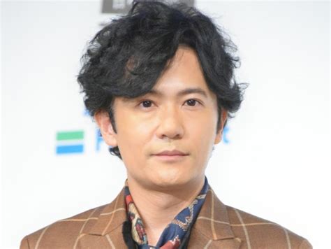 （写真）稲垣吾郎＆加藤ローサ、美男美女“結婚会見風”2ショットに「お似合いの夫婦です」の声 エンタメ ニュース ｜クランクイン！