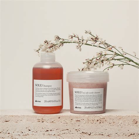 SOLU Sea Salt Scrub Cleanser - Davines International