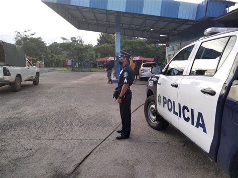 Policía Nacional On Twitter Mantenemos Presencia Policial En Diversos