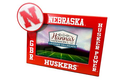 Red Husker Power Metal Picture Frame Hannas Handiworks