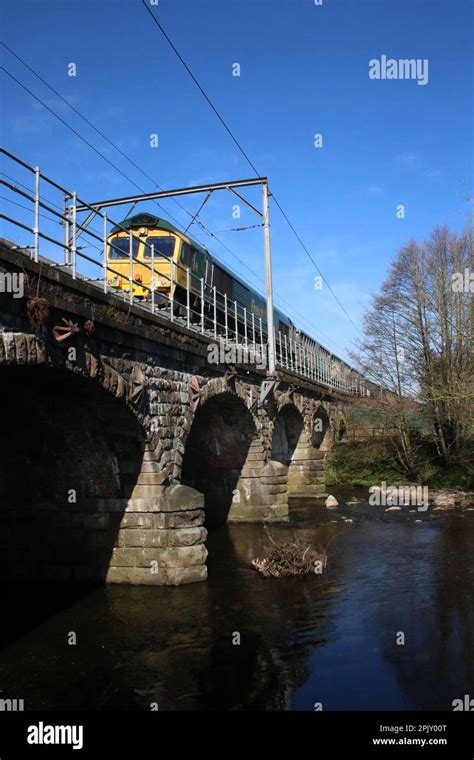 Freightliner Class 66 Shed Diesel Electric Loco Hauling Freight Train