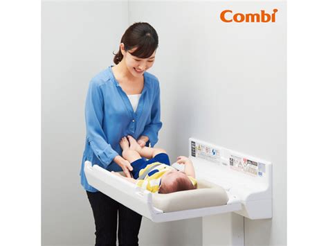 【トイレ用設備】combi チェンジングボードcb14 コンビウィズ株式会社 【建材ナビ】建築材料・建築資材専門の検索サイト