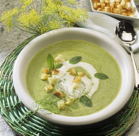 Creamy Broccoli Zucchini Soup Recipe Eat Smarter Usa