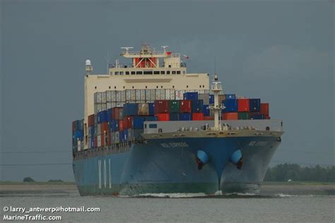 Mol Containership Aground In Japan