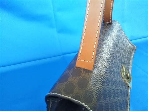 セリーヌ・ハンドバッグ 持ち手交換｜バッグなど革製品修理・塗り直し、塗り替え、キズ補修専門店レザーテック・ジオ 湘南