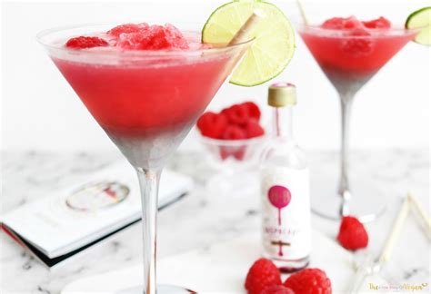 Sparkling Non Alcoholic Iced Raspberry Mocktail The Little Blog Of Vegan