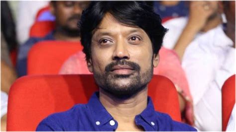 54 வயதாகும் நடிகர் எஸ்ஜே சூர்யா வின் காதலி யார் தெரியுமா இதோ அவரே