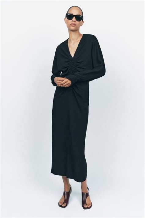 ΜΙΝΤΙ ΦΟΡΕΜΑ ΝΤΡΑΠΕ Zw Collection Μαύρο Zara Greece Ελλαδα