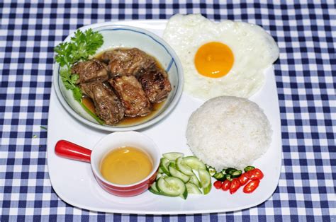 รีวิว ร้านนี้สูตรแม่กู หมูตุ๋น ขั้วตับ ข้าวหน้าไก่ ข้าวซี่โครงหมูอบ
