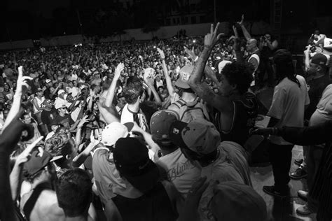 Dexter E Seu Rap Lancinante No Aniversário De São Paulo Bom Tom