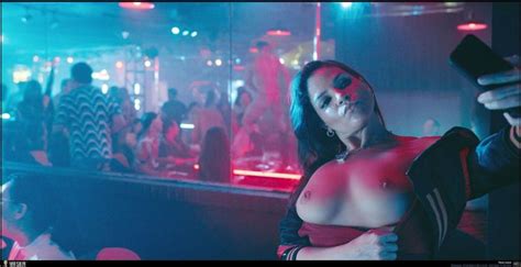 The Sexiest Nude Scenes In Obliterated