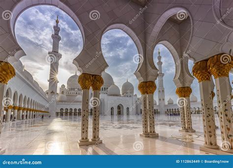 Abu Dhabi Sheikh Zayed Grand Mosque Sunset Columns United Arab E