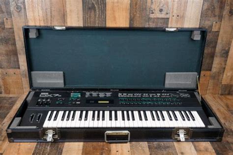 1980 Yamaha Dx7s Programmable Algorithm Synthesizer Black Accessories A Flash Flood Of Gear