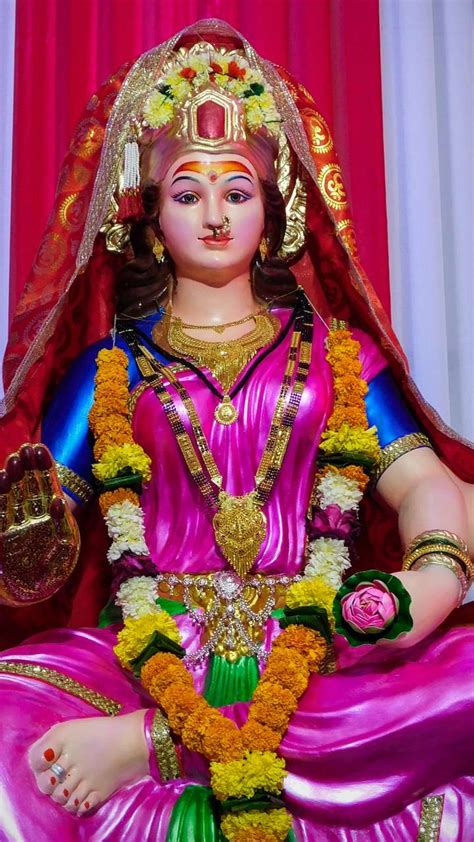 माता लक्ष्मी की कृपा के लिए करें ये काम