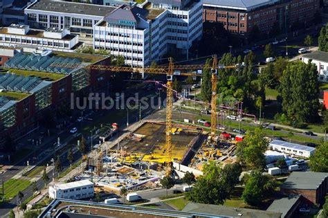 Berlin von oben Neubau eines Büro und Geschäftshauses an der Rudower Chaussee in Berlin