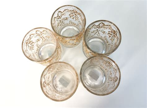 Vintage Set Of 5 Cocktail Rocks Glasses Retro Embossed Gold Design
