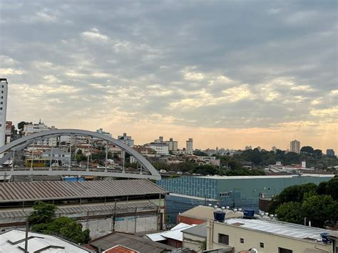 Bh Pode Ter Pancadas De Chuva Com Raios E Ventos De 45 Kmh Mas Calor