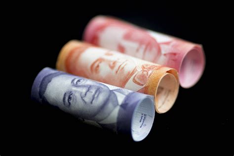 Philippine Peso Completes Best Performance In Asia This Month Bloomberg