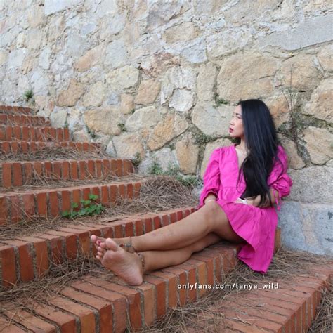 Tanya Wild Fanpage Home