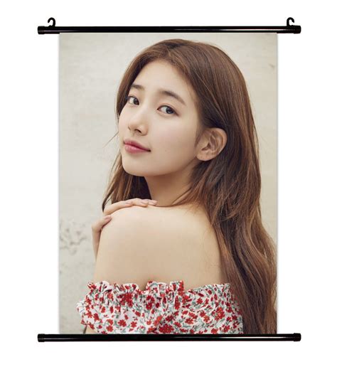 Yahooオークション Suzy ペ・スジ グッズ タベストリー 布ポスター