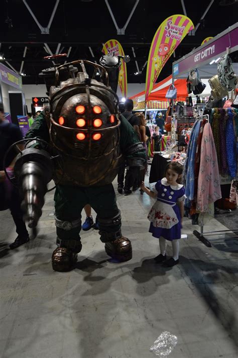 Pin By Amy Southworth On Led Cosplay Bioshock Best Cosplay Big Daddy