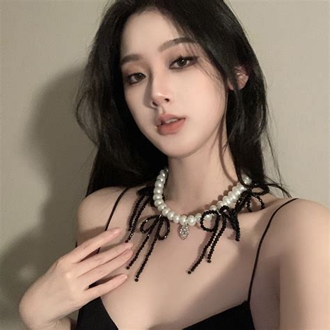 潮酷珍珠愛心蝴蝶結項鍊女頸鍊女choker輕奢小眾設計感高級鎖骨鏈 蝦皮購物