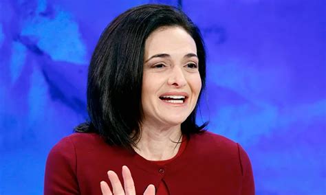 Sheryl Sandberg To Step Down From Metas Board
