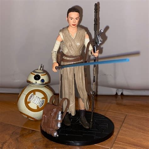 Star Wars Toys Star Wars Rey Bb8 Figurines Lots Of Details