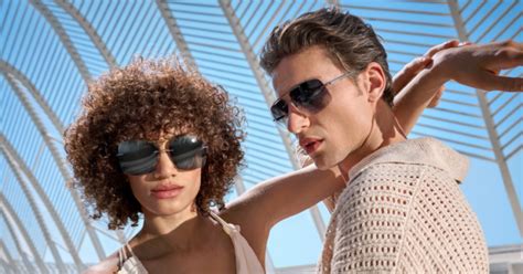 Des Lunettes Percées Ultra Tendances Et Fashion Avec Silhouette Acuité